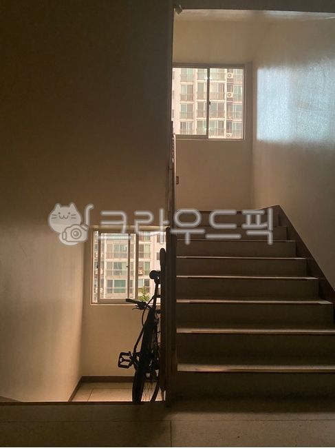 건물, 계단, 아파트, 한국식, 집, 사진,이미지,일러스트,캘리그라피 - tmtmt작가