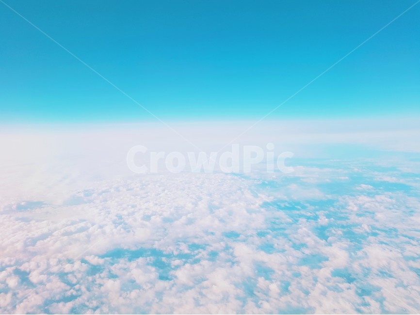 하늘, 구름, 흰구름, 하늘배경, 비행기안, 사진,이미지,일러스트,캘리그라피 - hjnmm작가