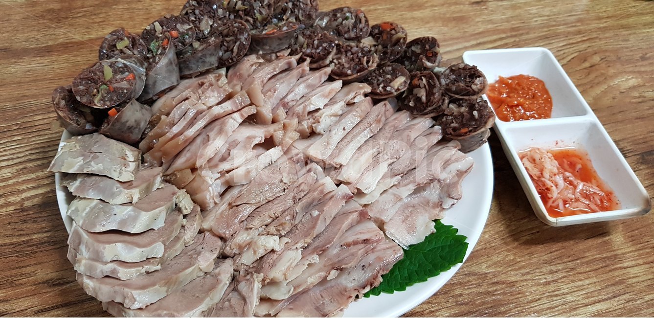 순대, 모듬순대, 돼지고기, 돼지수육, 편육, 사진,이미지,일러스트,캘리그라피 - 미디어포커스작가