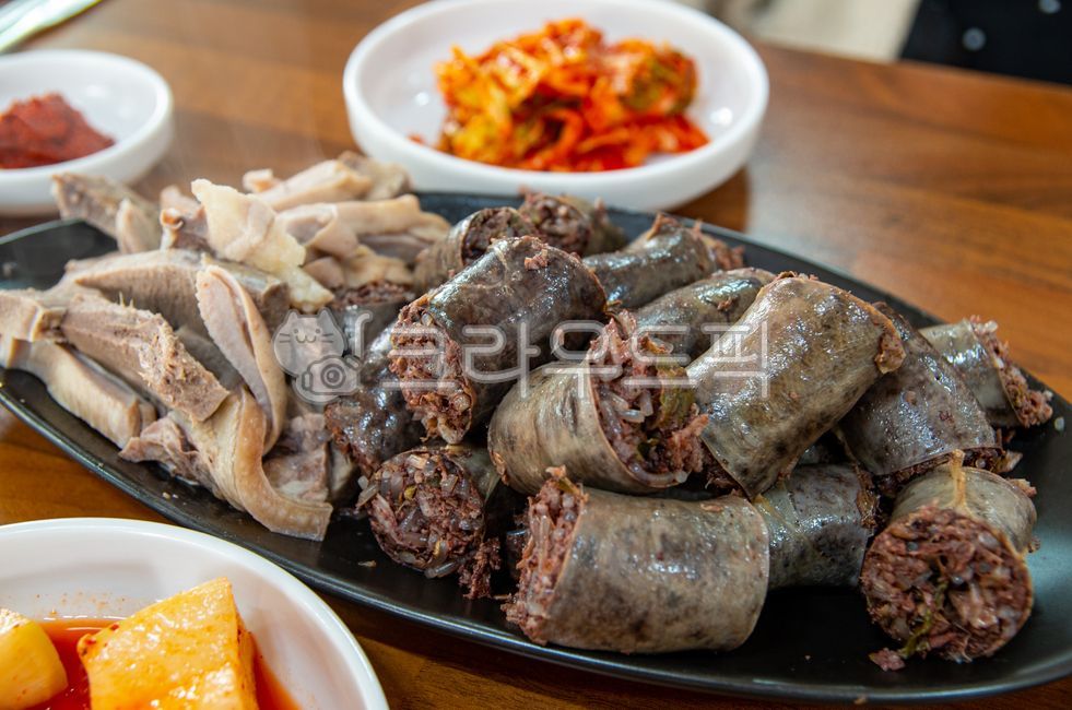 순대, 모듬순대, 한식, food, 음식, 사진,이미지,일러스트,캘리그라피 - zkflqth작가