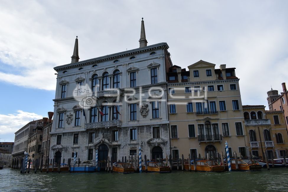 베네치아, 수상가옥, 운하, 이탈리아, 고대건물, 사진,이미지,일러스트,캘리그라피 - 의적당근작가