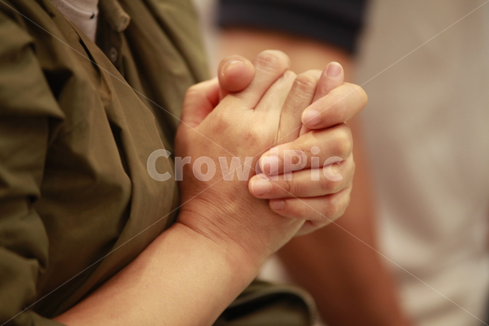 [기도 손 일러스트] 무료 다운로드! 감동적인 기도 손 일러스트로 마음을 안정시켜보세요!