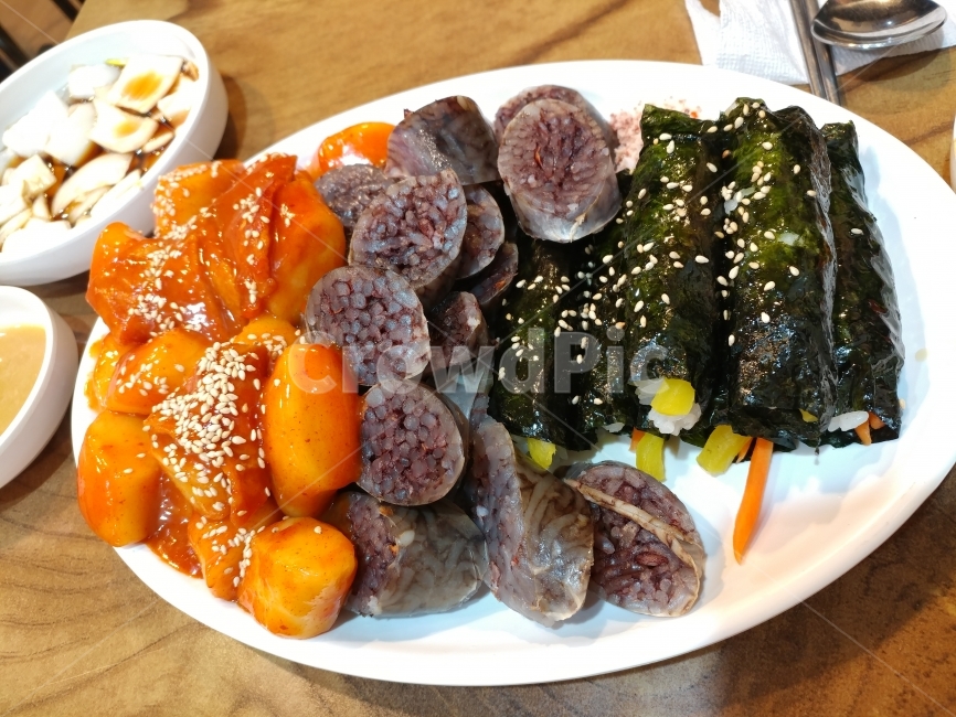 음식, 분식, 떡볶이, 순대, 김밥, 사진,이미지,일러스트,캘리그라피 - dailygram작가