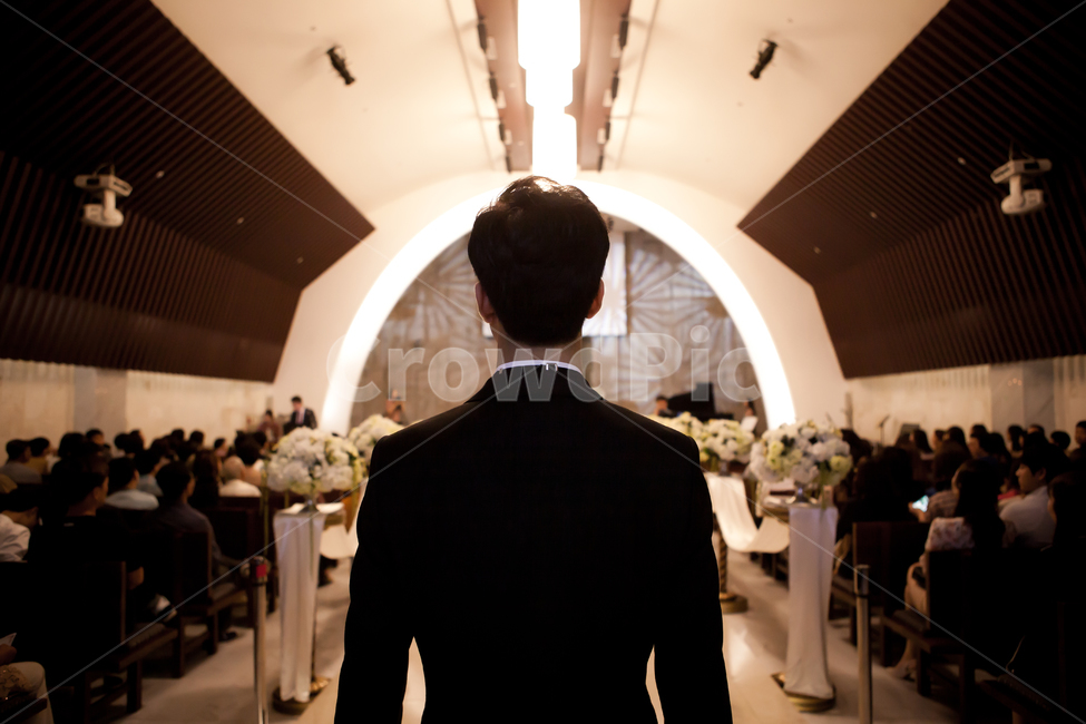 남편, 신랑입장, 결혼식, person, 결혼, 사진,이미지,일러스트,캘리그라피 - Nbeautizine작가